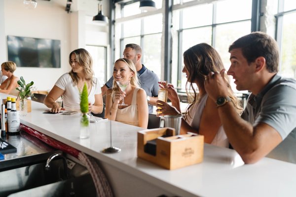 FORE SCORE A GOLF TAVERN - Updated July 2024 - 153 Photos & 39 Reviews ...