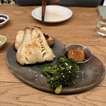 SUSHI BY BOSSO - Updated August 2025 - 94 Photos & 37 Reviews - 163 ...