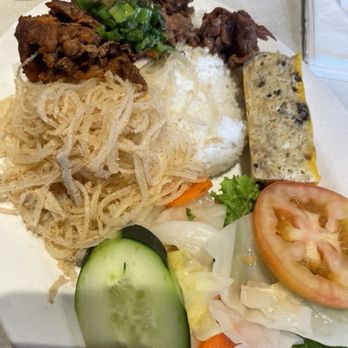 THUAN KIEU COM TAM - Updated June 2025 - 576 Photos & 264 Reviews ...