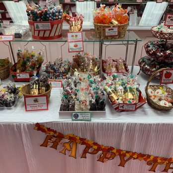 BUFFETT’S CANDIES - Updated December 2025 - 163 Photos & 90 Reviews ...
