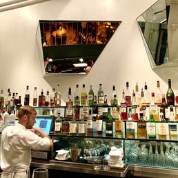 ELSA’S ON THE PARK - Updated August 2025 - 304 Photos & 452 Reviews ...