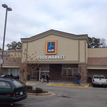 ALDI - Updated November 2025 - 6 Stonebridge Blvd, Jackson, Tennessee ...