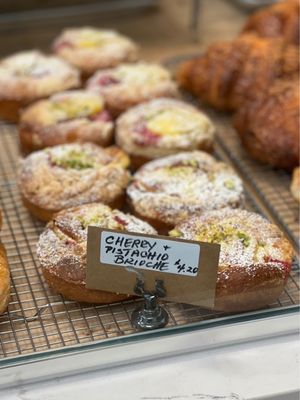 LE HÉRISSON - 314 Photos & 139 Reviews - 660 E Los Angeles Ave, Simi ...