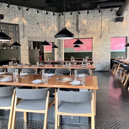 PERILLA FARE - Updated April 2025 - 936 Photos & 378 Reviews - 401 N ...