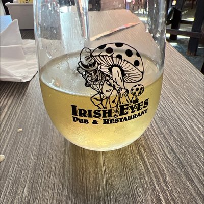 IRISH EYES PUB & RESTAURANT - 37 Photos & 103 Reviews - 105 Union St ...