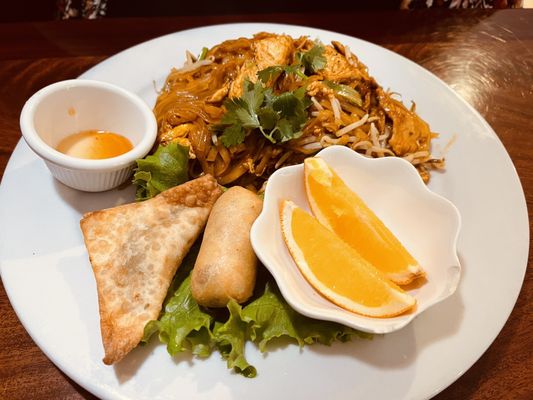 CHAN DARA THAI CAFÉ - Updated April 2025 - 684 Photos & 795 Reviews - 330 W Felicita Ave ...