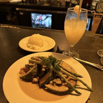 THE ELEPHANT WALK - Updated May 2025 - 611 Photos & 335 Reviews - 1415 ...