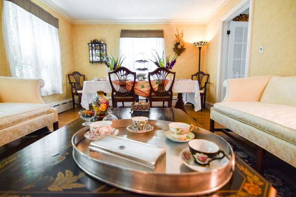 AROUND THE CORNER BED & BREAKFAST - Updated January 2026 - 20 Photos ...