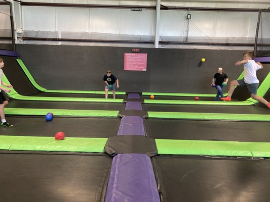 JUST JUMP TRAMPOLINE PARK - Updated May 2025 - 14 Photos - 315 Bristol ...