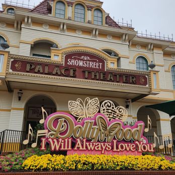 DOLLYWOOD - Updated June 2024 - 3279 Photos & 1246 Reviews - 2700 ...