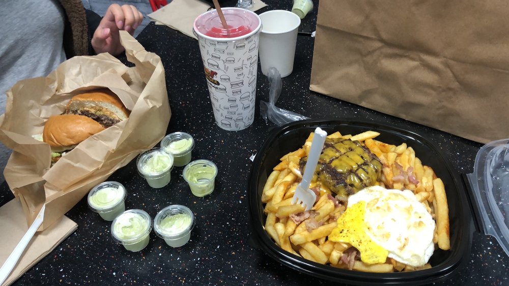 JUNIOR COLOMBIAN BURGER - Updated June 2024 - 208 Photos & 208 Reviews ...