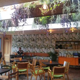 BAR SUZANNE - Updated December 2025 - 112 Photos & 51 Reviews - 20 ...