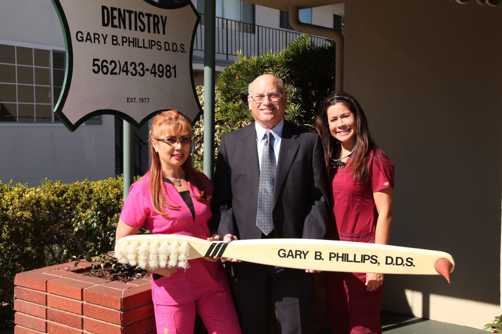 GARY PHILLIPS, DDS - Updated October 2025 - 10 Reviews - 4127 E 7th St ...
