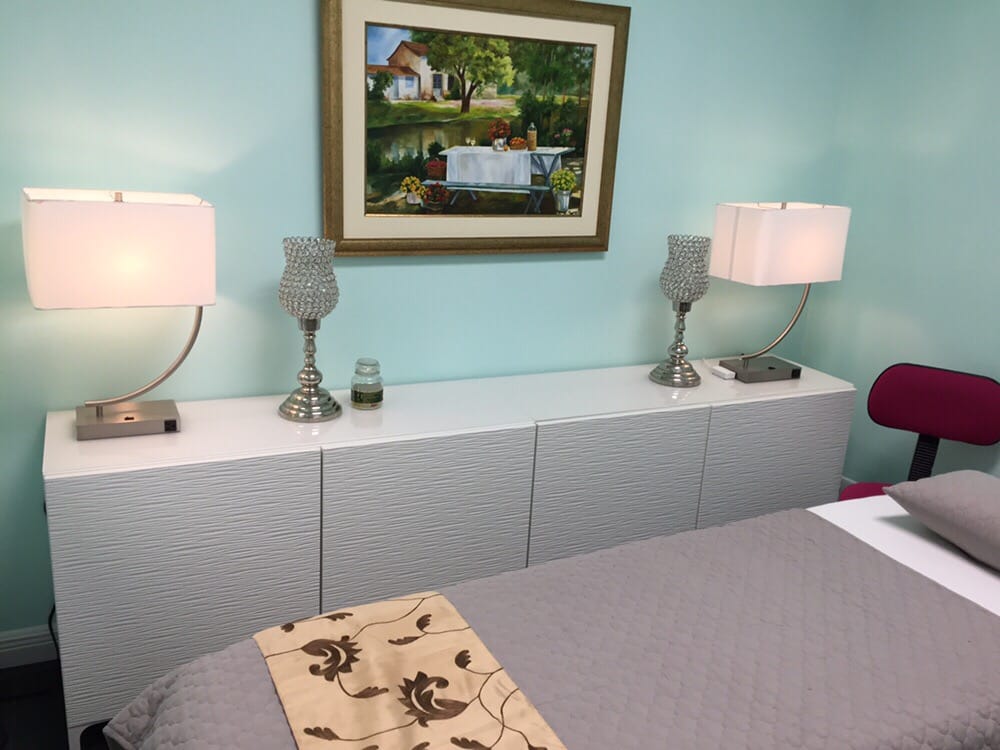 CLASSY ON COLLINS SPA AND BEAUTY SALON - Updated September 2025 - 144 ...