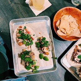 UNION TACO - Updated December 2025 - 320 Photos & 177 Reviews - 218 W ...