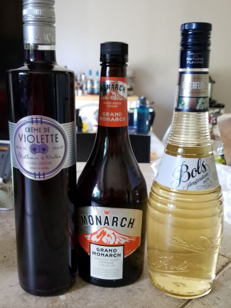 HOLLYWOOD BEVERAGE - Updated September 2025 - 17 Photos & 33 Reviews ...