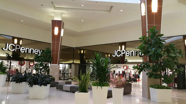 PIERRE BOSSIER MALL - Updated December 2025 - 16 Photos & 18 Reviews ...