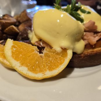 ANDALUCA - Updated January 2026 - 366 Photos & 375 Reviews - 407 Olive ...