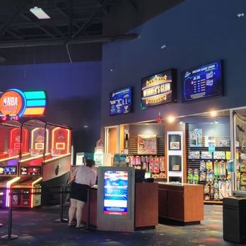 STARS AND STRIKES IRMO - Updated December 2025 - 39 Photos & 36 Reviews ...