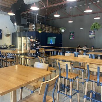 MAGNANIMOUS BREWING - Updated December 2025 - 12 Photos & 10 Reviews ...