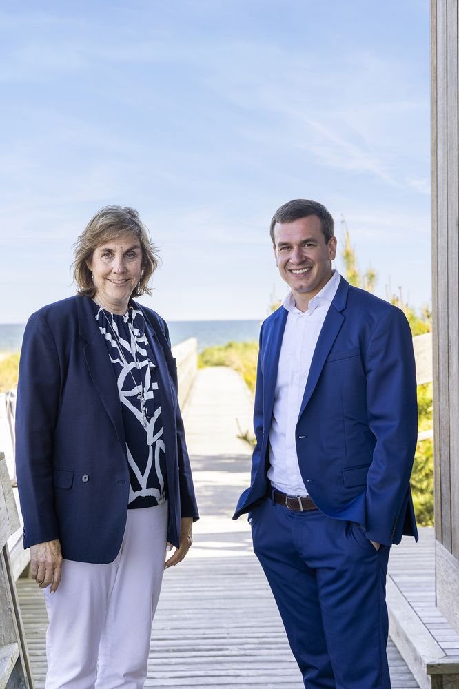 NATHANIEL LARSON - DANIEL GALE SOTHEBY’S INTERNATIONAL REALTY - Updated ...