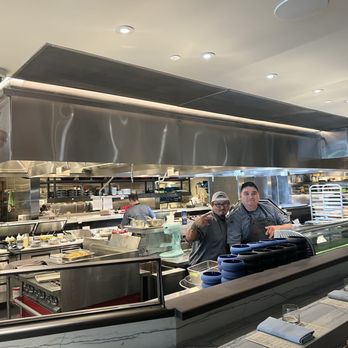 ROOF 106 - Updated August 2024 - 253 Photos & 106 Reviews - 106 ...