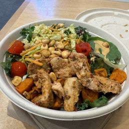 MAD RADISH - Updated December 2025 - 22 Photos & 11 Reviews - 120 Bloor ...