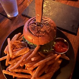 RAVEN’S MANOR - Updated December 2025 - 1443 Photos & 448 Reviews - 235 ...