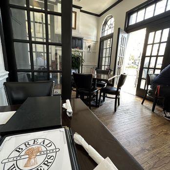 BREAD WINNERS CAFE & BAKERY - UPTOWN DALLAS - Updated December 2024 ...
