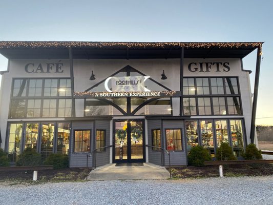 FOOTHILLS DINER - Updated February 2025 - 18 Photos & 21 Reviews - 1039 ...