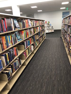 COLUMBUS METROPOLITAN LIBRARY - HILLIARD - Updated November 2025 - 22 ...