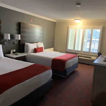 DESERT PALMS HOTEL AND SUITES - Updated December 2025 - 176 Photos ...