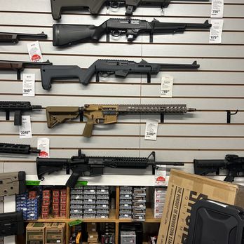 GUNS DIRECT - 137 Photos & 850 Reviews - 1521 W Magnolia Blvd, Burbank ...