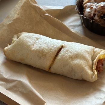 FRESH FLOURS - Updated January 2026 - 238 Photos & 249 Reviews - 6015 ...