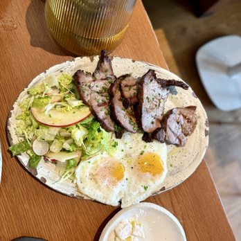 BAR VLAHA - Updated July 2025 - 423 Photos & 140 Reviews - 1653 Beacon ...