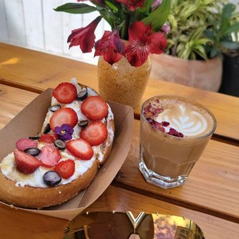 ARVO CAFÉ - 2177 Photos & 723 Reviews - 324 Coral St, Honolulu, Hawaii - Cafes - Restaurant ...