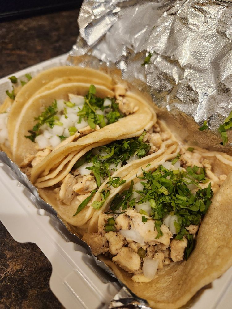 TACO MASTER RESTAURANT AND BAR - Updated January 2026 - 239 S Bridge St ...