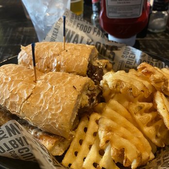 WALK-ON’S SPORTS BISTREAUX - WARNER ROBINS RESTAURANT - Updated January ...
