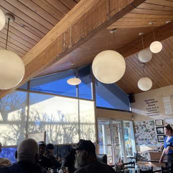 GATEWAY BREAKFAST HOUSE - Updated July 2024 - 370 Photos & 424 Reviews ...