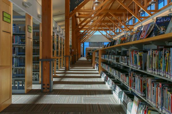 DOWNTOWN BEND LIBRARY - Updated December 2025 - 15 Photos & 11 Reviews ...