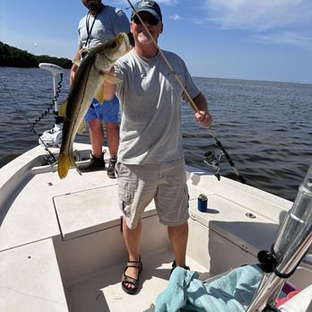 FLORIDA FISHING GUIDE CAPTAIN BO HOGAN - Updated May 2024 - Riverview ...