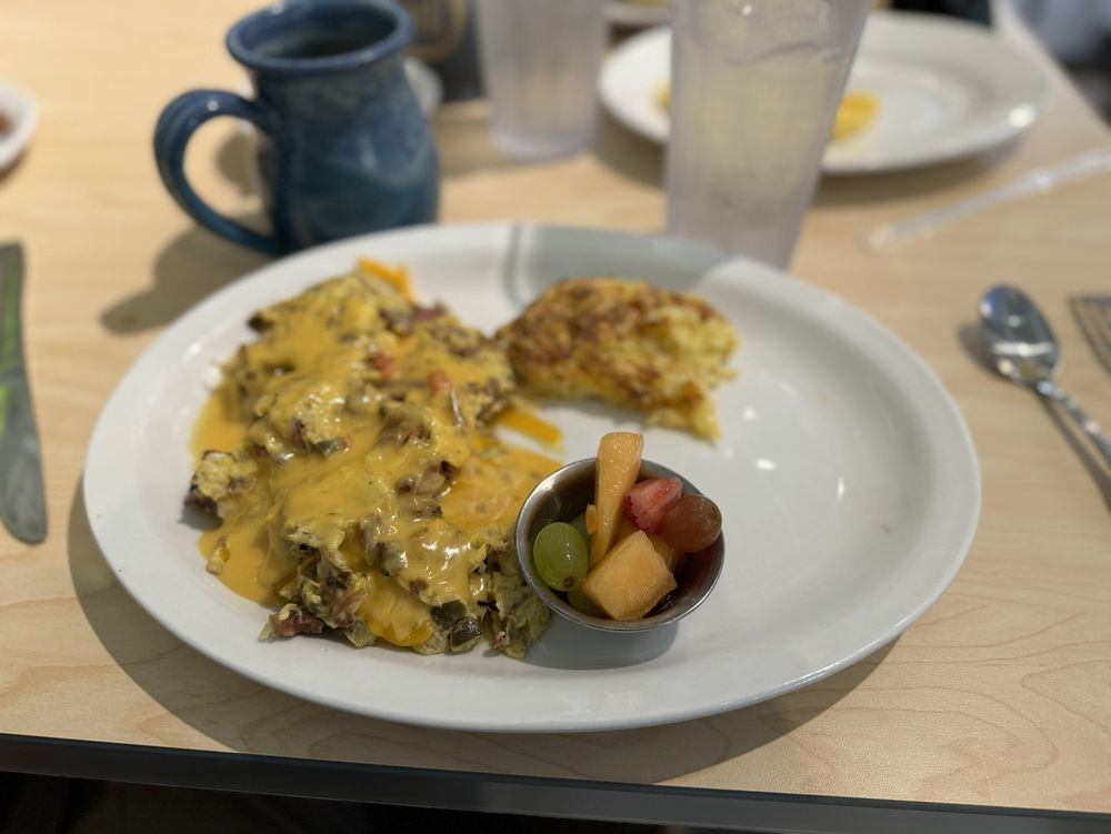 THE TOASTED YOLK CAFE - Updated December 2024 - 63 Photos & 22 Reviews ...