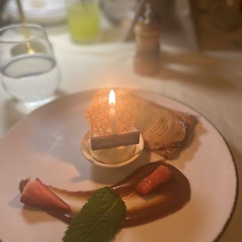 LE YACA - Updated July 2024 - 546 Photos & 351 Reviews - 1430 High St ...