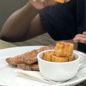 FRETBOARD BREWING & PUBLIC HOUSE - Updated December 2025 - 138 Photos ...