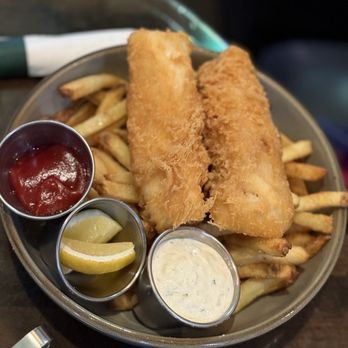 THE THREE STAGS IRISH PUB & RESTAURANT - Updated December 2025 - 185 ...