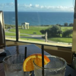 TRUMP NATIONAL GOLF CLUB RESTAURANT - Updated July 2025 - 825 Photos ...