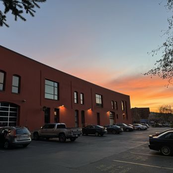 EMERALD LINE - Updated October 2024 - 88 Photos & 86 Reviews - 1800 NW ...