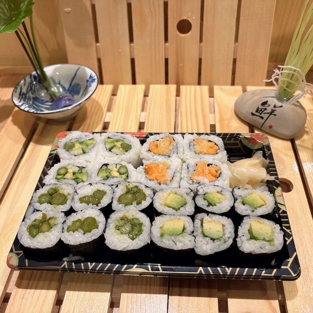 DODOMI SUSHI ROTARY - Updated September 2024 - 53 Photos & 11 Reviews ...