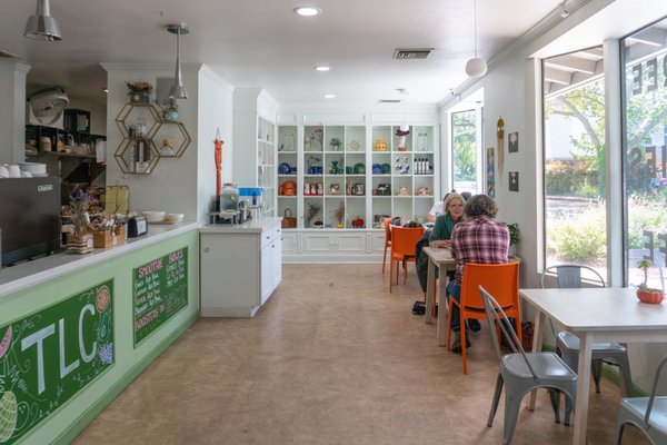 THREE LADIES CAFE - 155 Photos & 207 Reviews - 130 G St, Davis ...