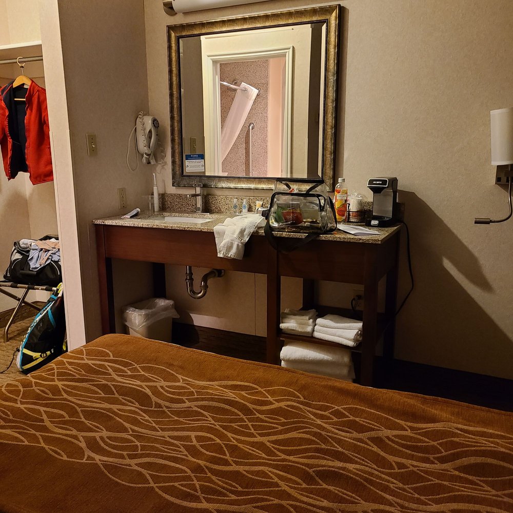 COMFORT INN ELKO - Updated July 2025 - 50 Photos & 44 Reviews - 2970 ...